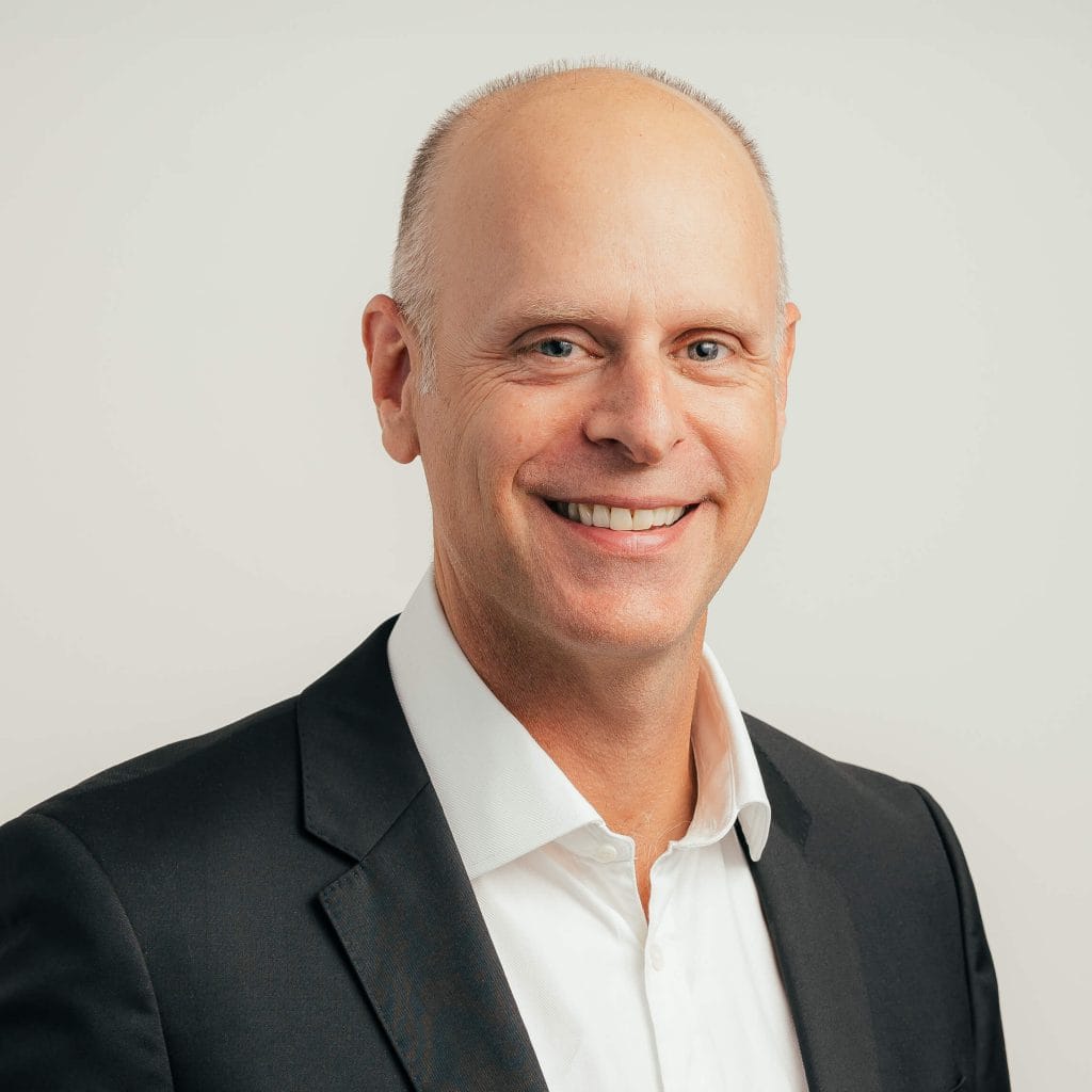 Dr Michael Wertheim - Perth Eye Clinic